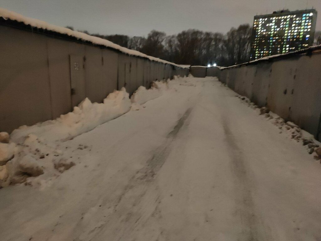 Garajlar Delta Parking 22, Moskova, foto