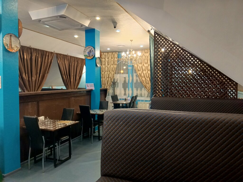 Kafe Три метлы, Bor, foto