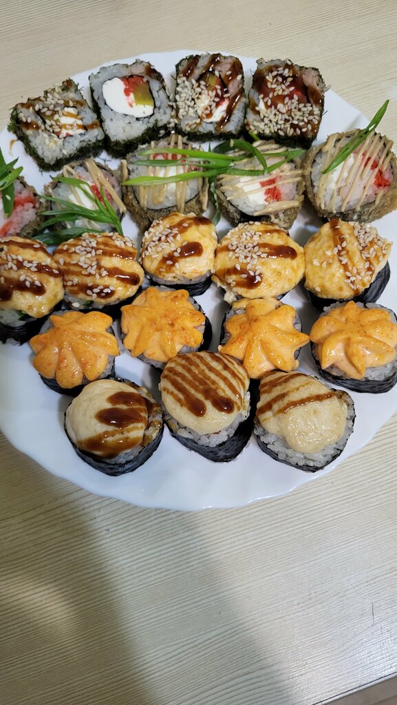 Hazır yemek teslim servisleri Суши шеф, Şahty, foto