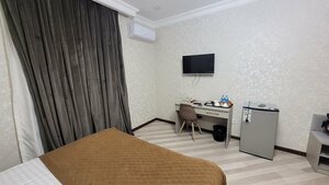 Manifa Hotel (U. Umarbekov street No:22), otel  Taşkent'ten