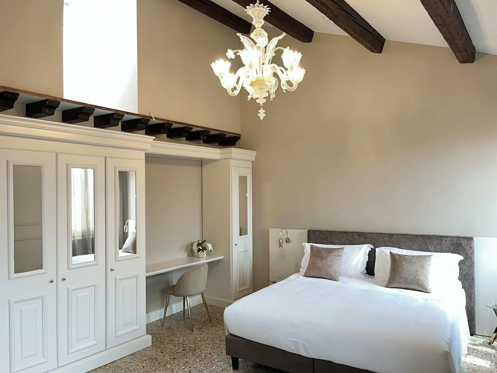 Daireler San Vio Palace, Venedik, foto