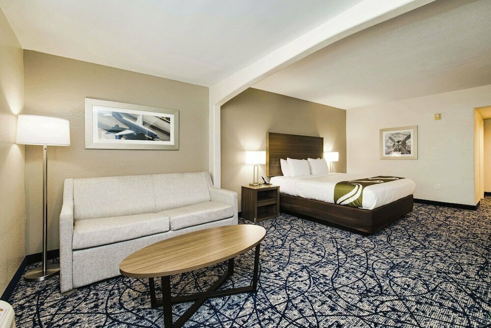 Otel Quality Suites Houston Hobby Airport, Texas, foto