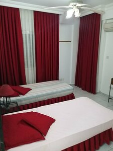 Inviting 3-bed Apartment in North Cyprus Girne (Turkish Republic of Northern Cyprus, Kyrenia), otel