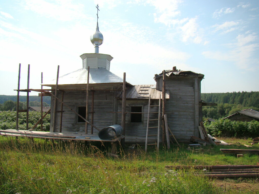 Şapel, haç anıtı Часовня Троицы Живоначальной, Arhangelskaya oblastı, foto