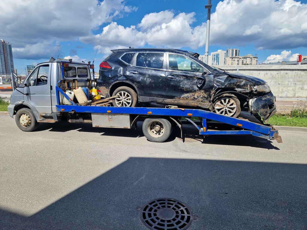 Çekici hizmeti Evakuator Luga, Luga, foto