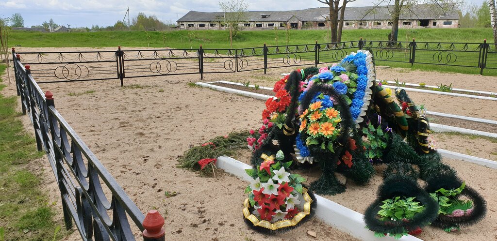 Anıt, heykel Военный мемориал, Smolenskaya oblastı, foto