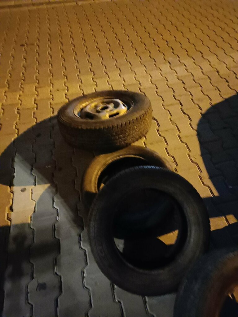 Oto lastik tamiri Lastikçi EN Yakın Oto Lastikçi, İstanbul, foto