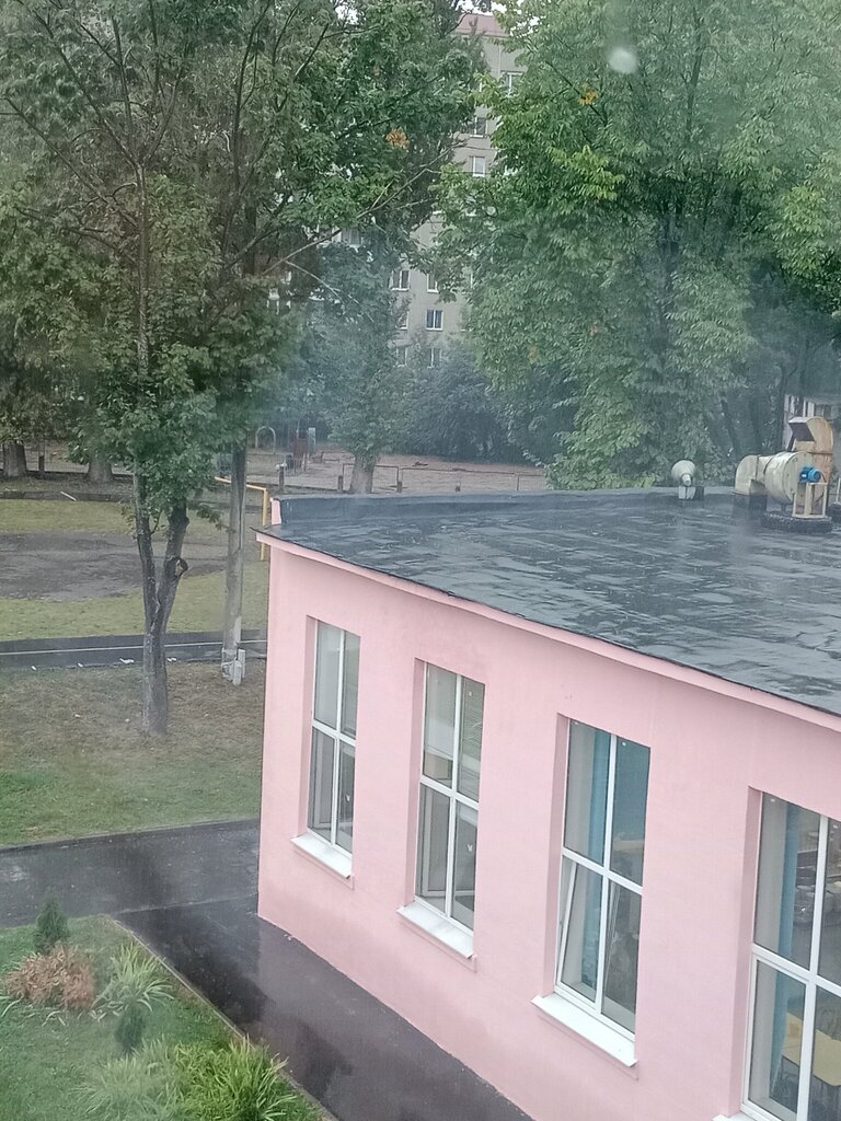Ortaokul Srednyaya shkola № 89, Minsk, foto
