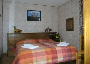 Hotel Martin (Piedmont, Provincia di Torino, Frazione Jouvenceaux), otel  Piyemonte'den