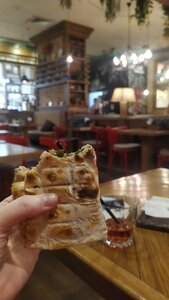 Gruzinskiye kanikuly (Mira Street No:с51, Mytischi), restoran  Mytişçi'den