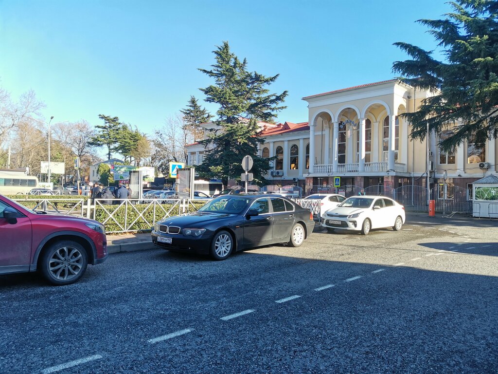 Taksi Энэм, Tuapse, foto