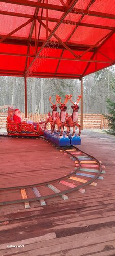 Müzeler ve sanat galerileri Rezidentsiya Deda Moroza, Brestskaya oblastı, foto