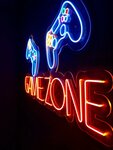 Neon Dealer (Voyennaya Street No:8/5), tabela yapımı  Novosibirsk'ten