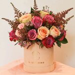 Il Giardino Flowers LLC (Metropolitan Hotel Dubai, Umm Al Sheif, Jumeirah, Dubai), çiçekçiler  Dubai'den