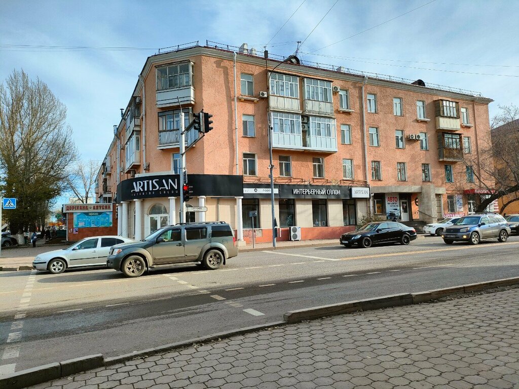 Araç bakım malzemeleri Continental, Karağandı, foto