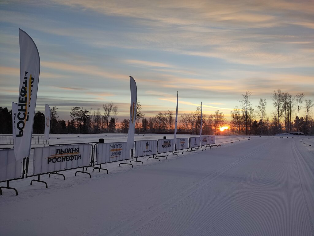 Kış ürünleri Angarsky Ski and Biathlon Complex, İrkutskaya oblastı, foto