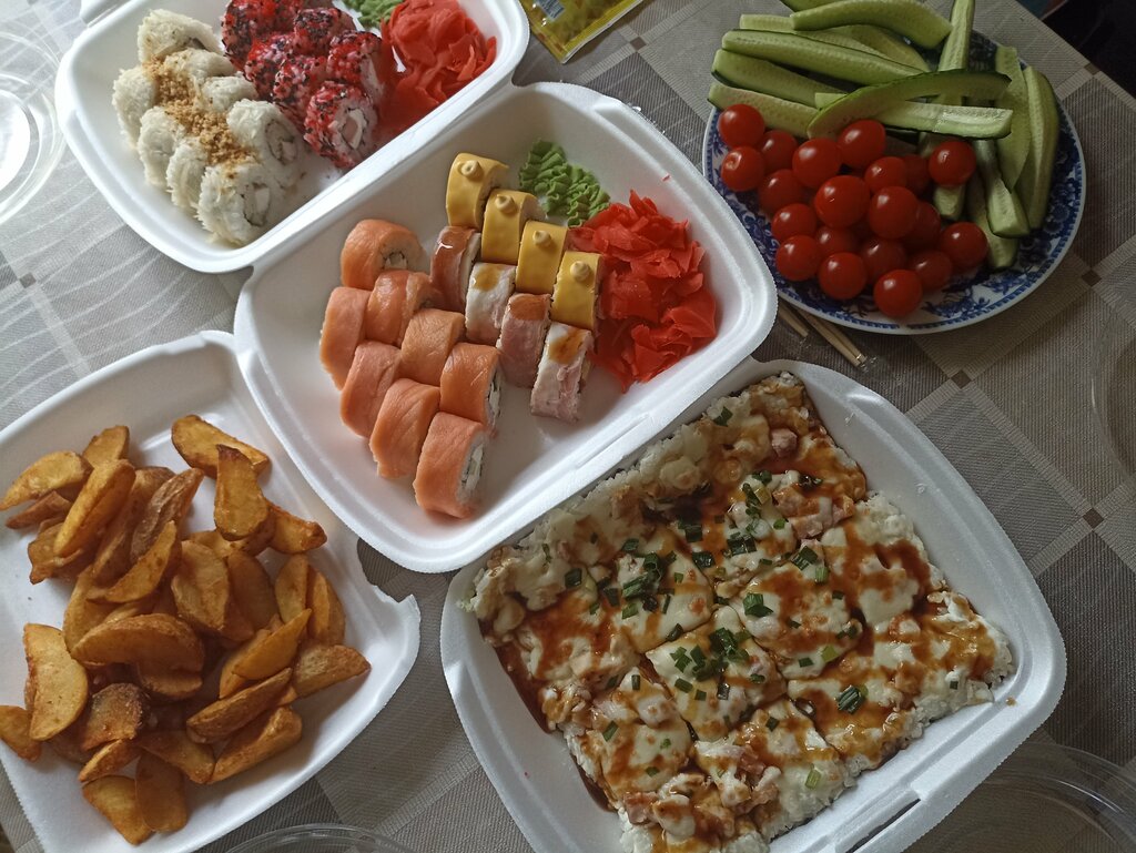 Hazır yemek teslim servisleri Kot-in-market, Kuvshinovo, foto