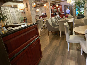Maison de Ludwig (No:104А, Khabarovsk), restoran  Habarovsk'tan