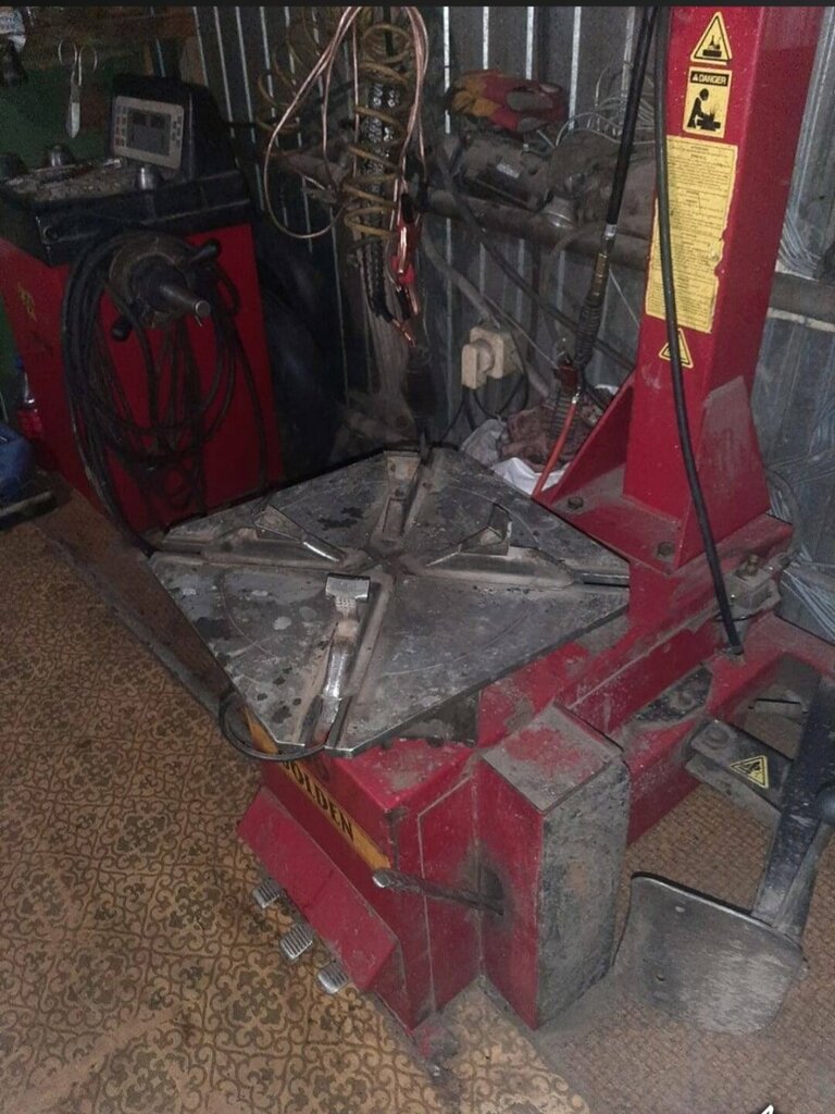 Oto lastik tamiri Шиномонтаж, Kalujskaya oblastı, foto