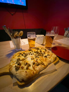 Four cheeses (Dnepropetrovskaya Street No:2), pizzacılar  Moskova'dan