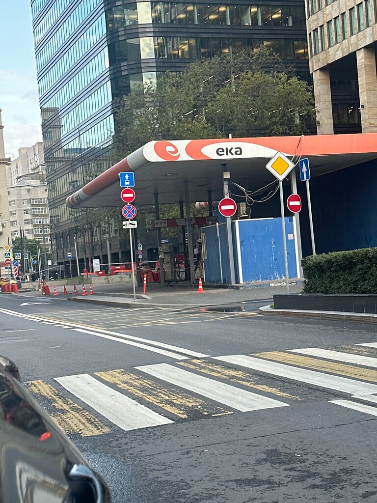 Benzin istasyonu Lukoil, Moskova, foto
