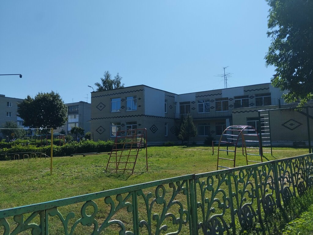 Anaokulları Блонский детский сад Пуховичского района, Minskaya oblastı, foto