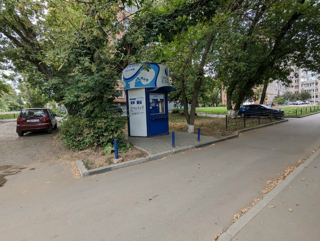 Su satışı Serebryanyye klyuchi, Izhevsk, foto