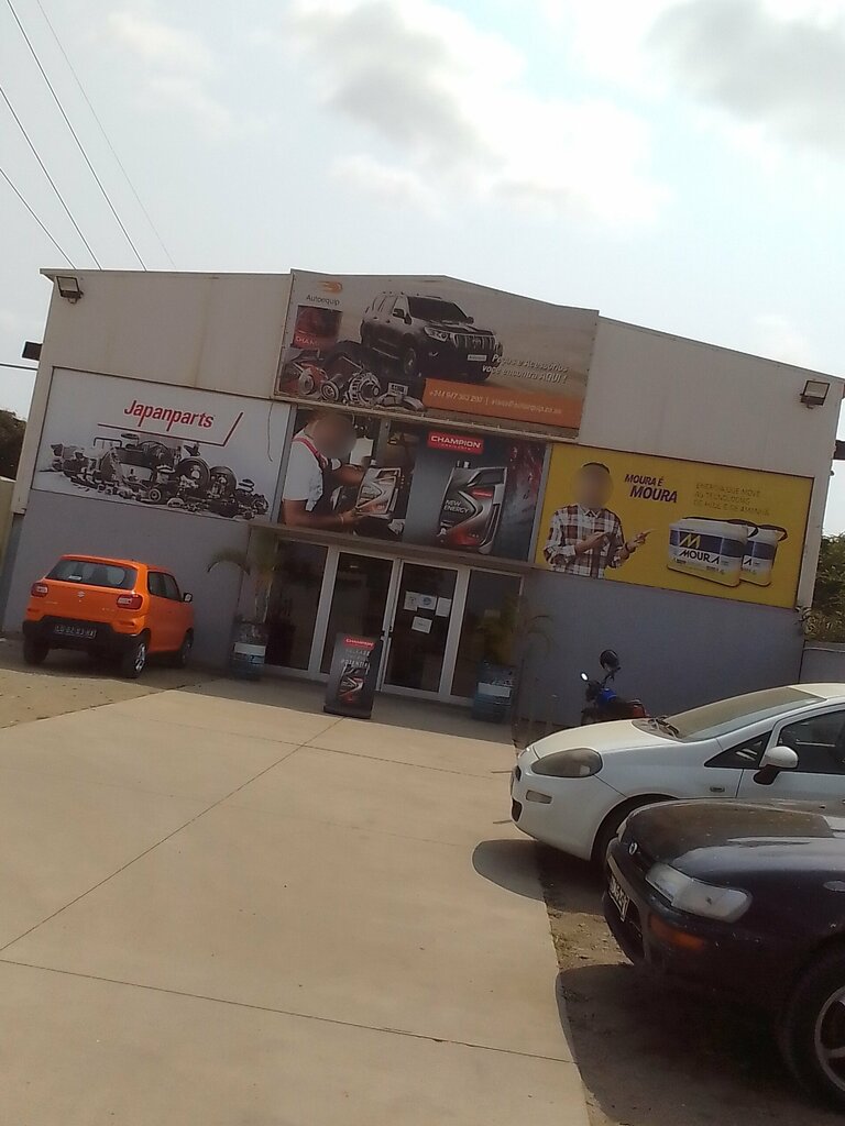Otomobil servisi Autoequip, Loanda, foto
