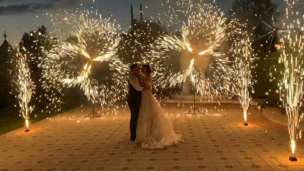 Havai fişek firmaları Planeta feyyerverkov, Saint‑Petersburg, foto