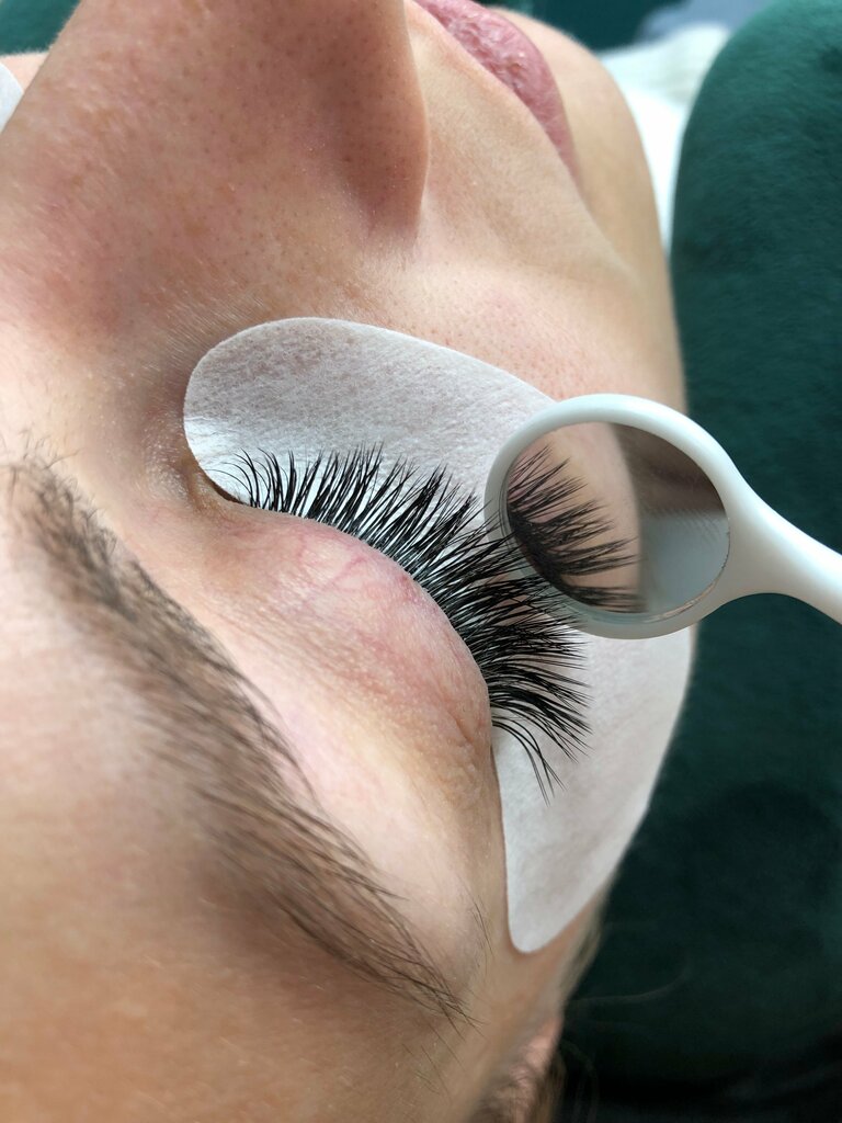 Kaş ve kirpik salonu O. Lashes, Krasnogorsk, foto