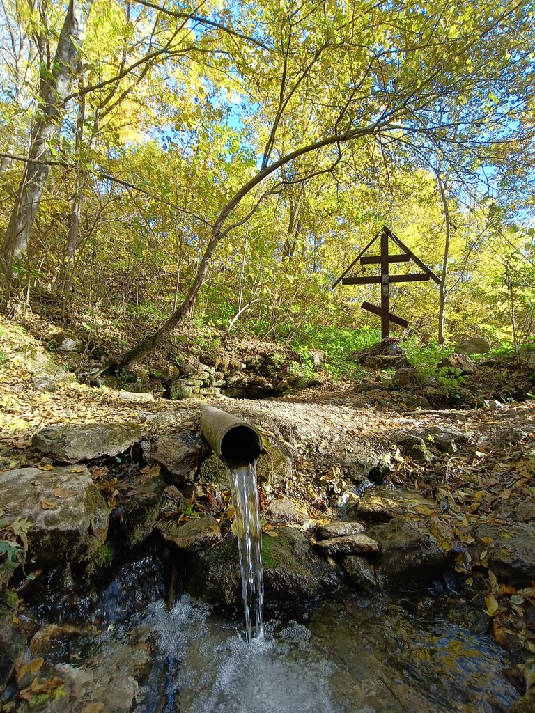 Pınar, çay Spring, stream, Krasnodarski krayı, foto