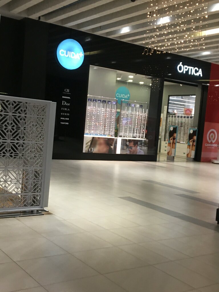 Eczaneler Cuida+, Loanda, foto