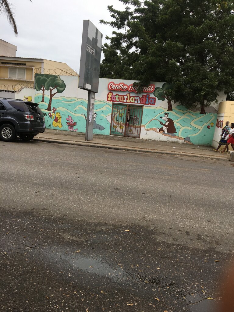 Anaokulları Centro Infantil Futurlandia, Loanda, foto