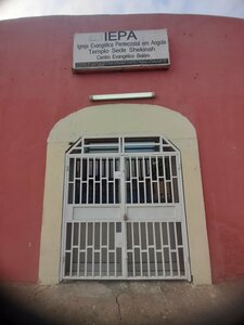 Igreja Evangélica Pentecostal em Angola (Luanda Province, Municipality of Cazenga, Val Saroca), protestan kilisesi  Loanda'dan