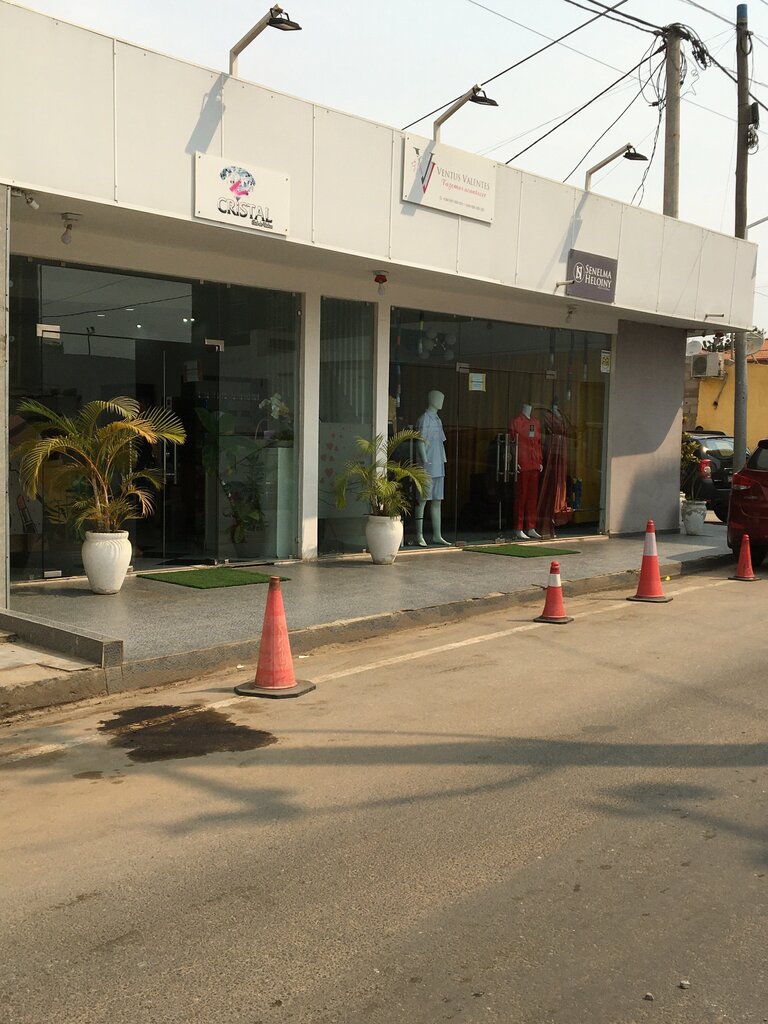 Güzellik salonu Cristal Club de Unhas, Loanda, foto