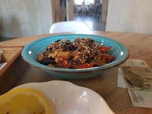 Sushi Loft (Rozhdestvenskiy bulvar No:2, selo Rozhdestveno), suşi restoranı  Moskova ve Moskovskaya oblastından