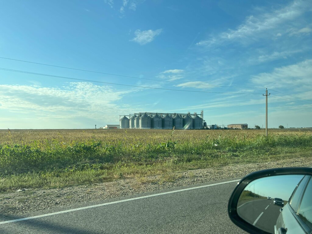 Silo Кубаньагроприазовье, Krasnodarski krayı, foto