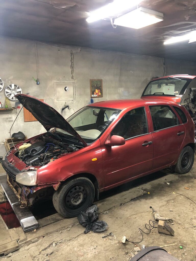 Otomobil servisi Армавир, Yekaterinburg, foto