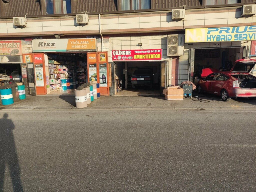 Otomobil servisi Çilingər, Bakü, foto