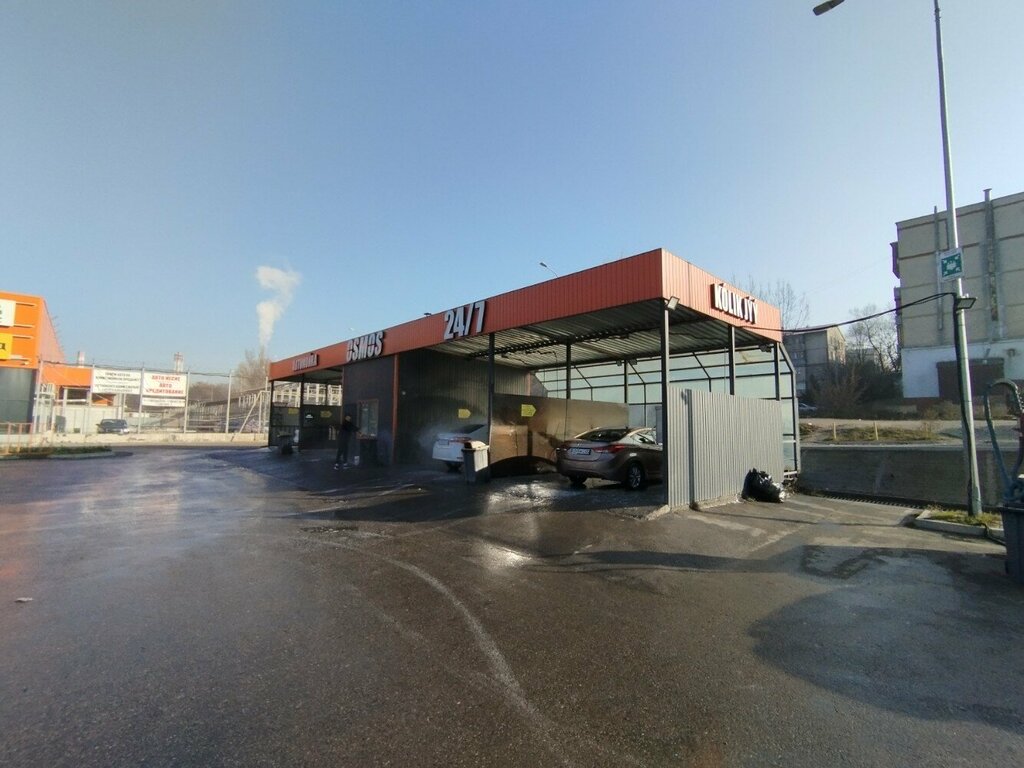 Oto yıkama Osmos, Almatı, foto