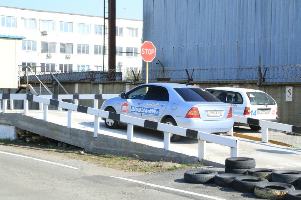 Sürücü kursları Anik, Vladivostok, foto