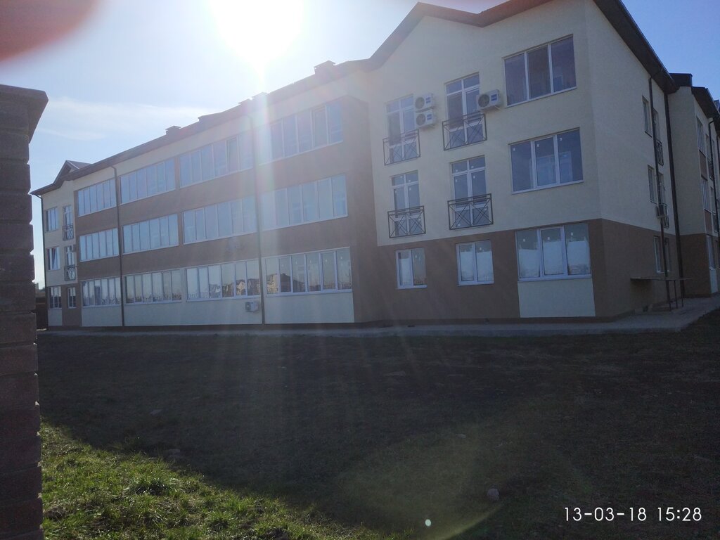 Yeni yerleşim alanlarındaki daireler ZhK Vysota, Krasnodar, foto