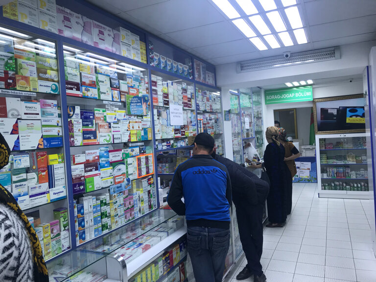 Eczaneler Tebip Eczanesi, Aşkabat, foto