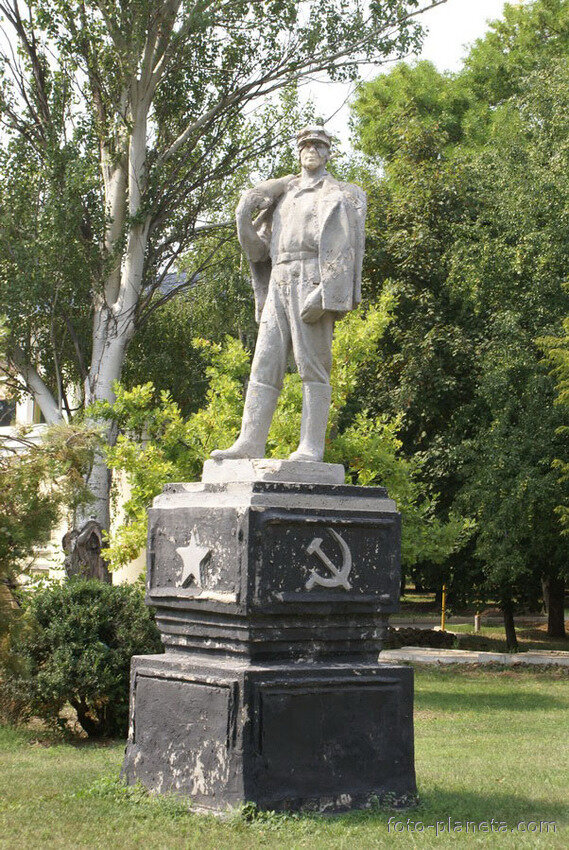 Anıt, heykel Шахтёр, Şahty, foto