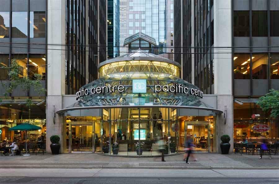 Alışveriş merkezleri CF Pacific Centre, Vancouver, foto