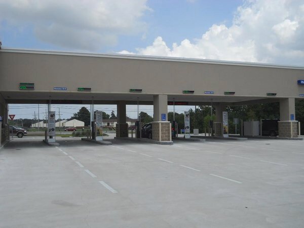 ATM'ler Capital One Bank, Louisiana Eyaleti, foto