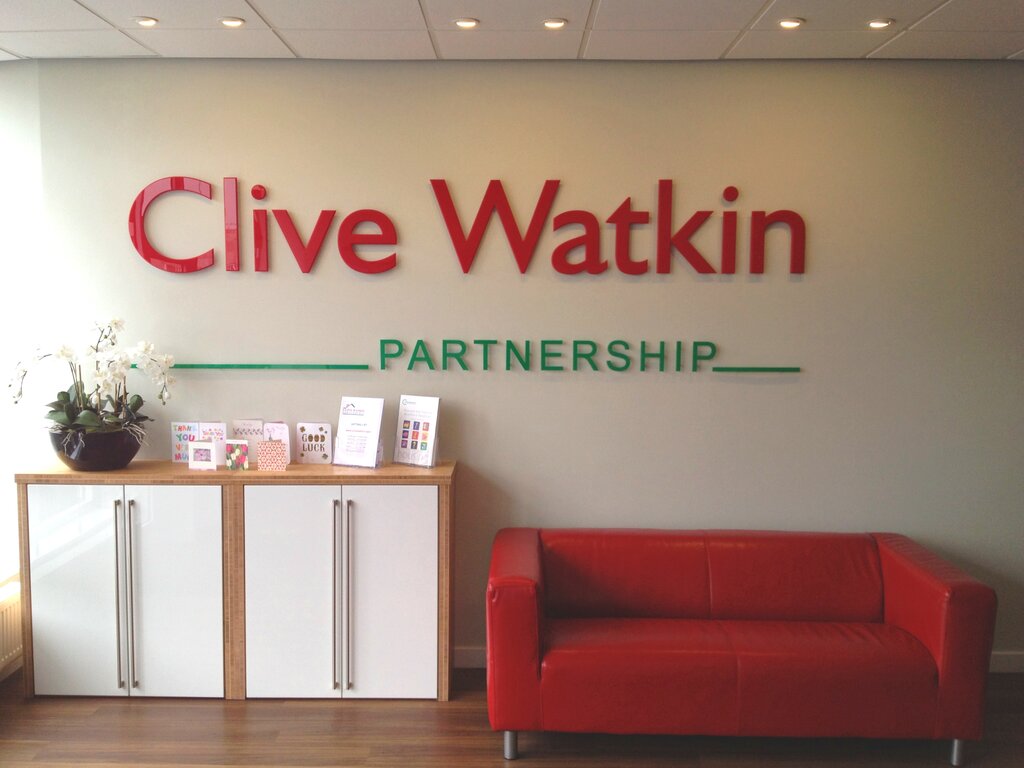 Arazi dizisi Clive Watkin Sales and Letting Agents Ellesmere Port, İngiltere, foto