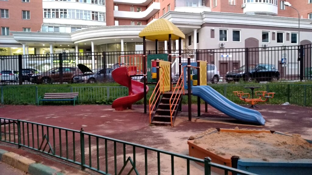 Oyun alanı Playground, Moskova, foto