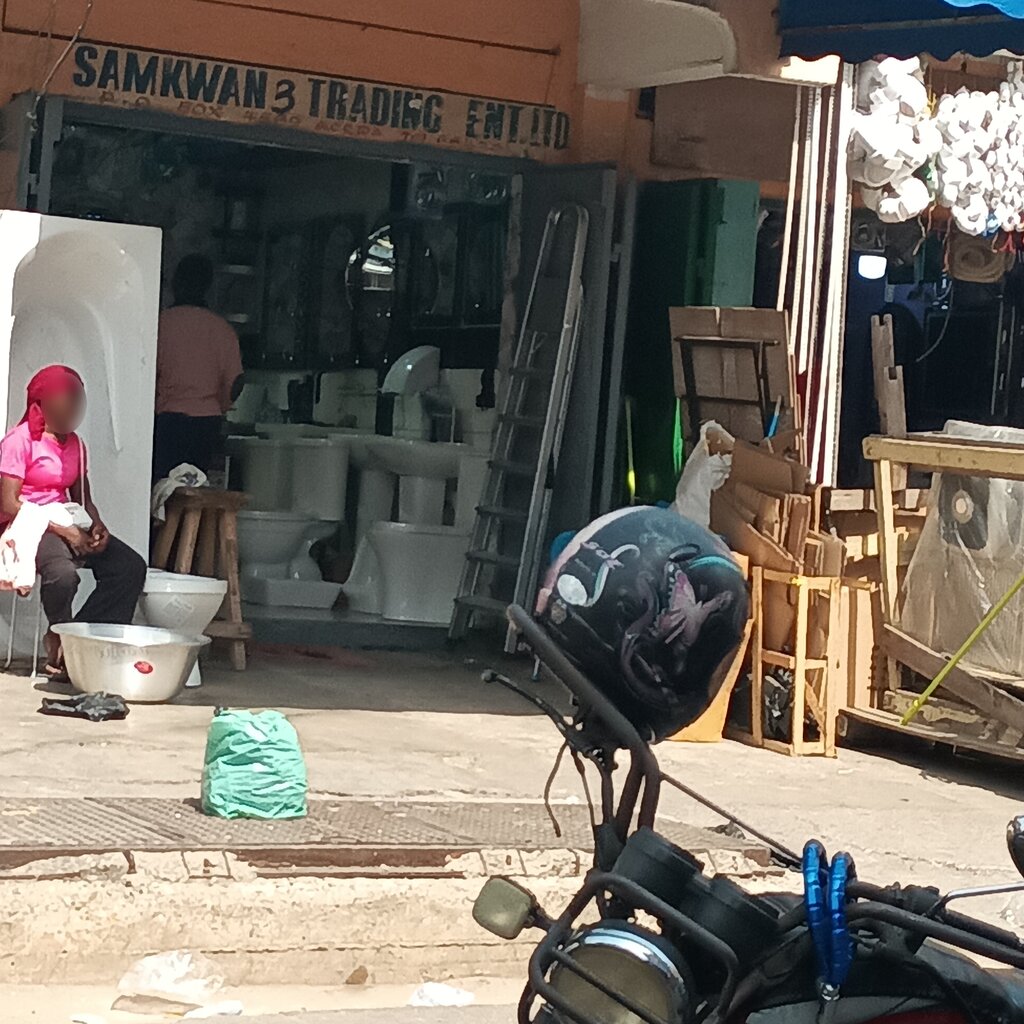 Banyo mobilyaları Samkwan Trading Enterprise, Akra, foto