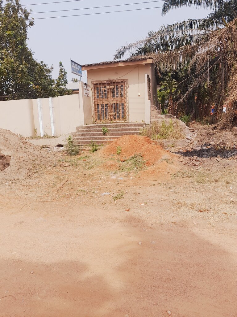 Tıp merkezleri ve klinikler Alomat Lincensed Chemist, Dünya, foto